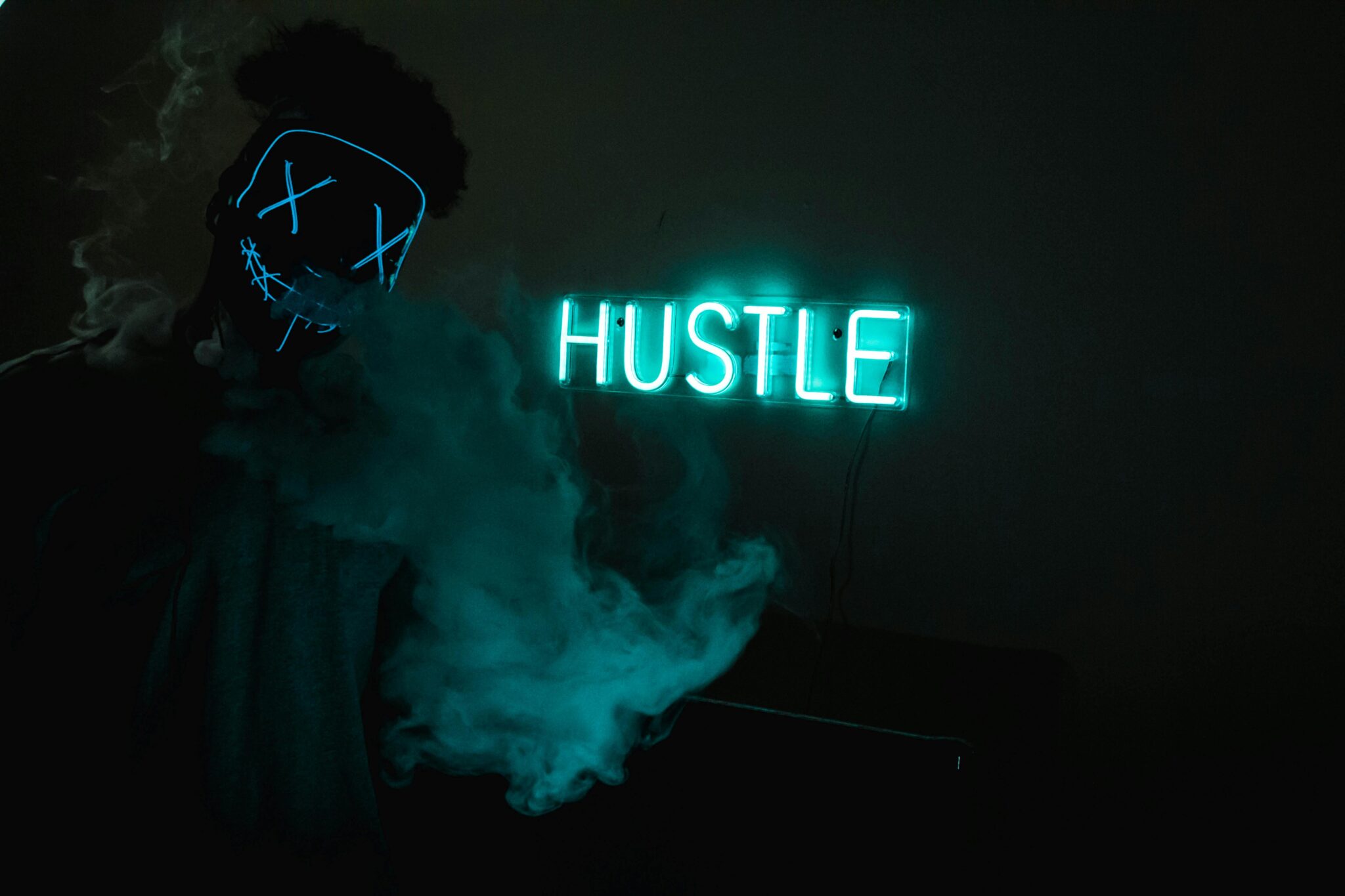 「hustle」の意味とは？英語スラングから日常会話まで徹底解説 - HIP HOP BASE